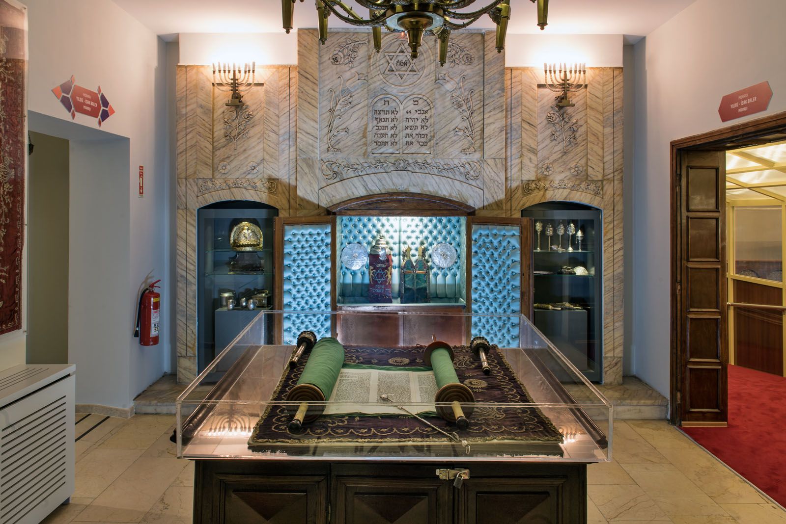 Museum Of Turkish Jews - Istanbul Tour Studio – Istanbul Guide